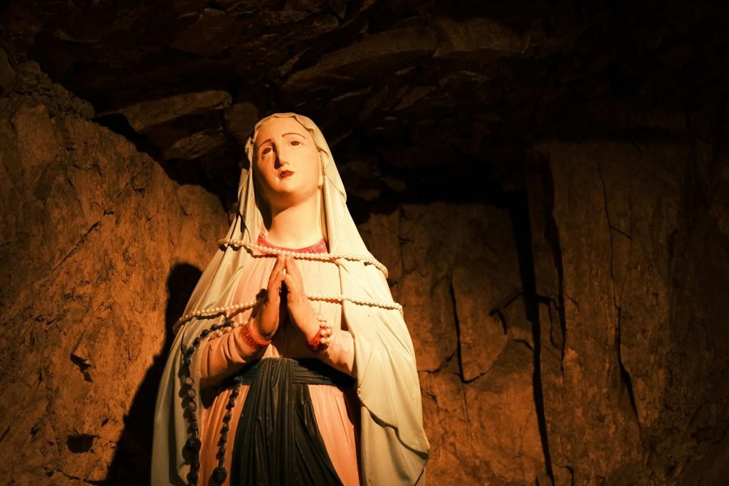 Who was Mary Magdalene in the Bible and what was her role in the life ...